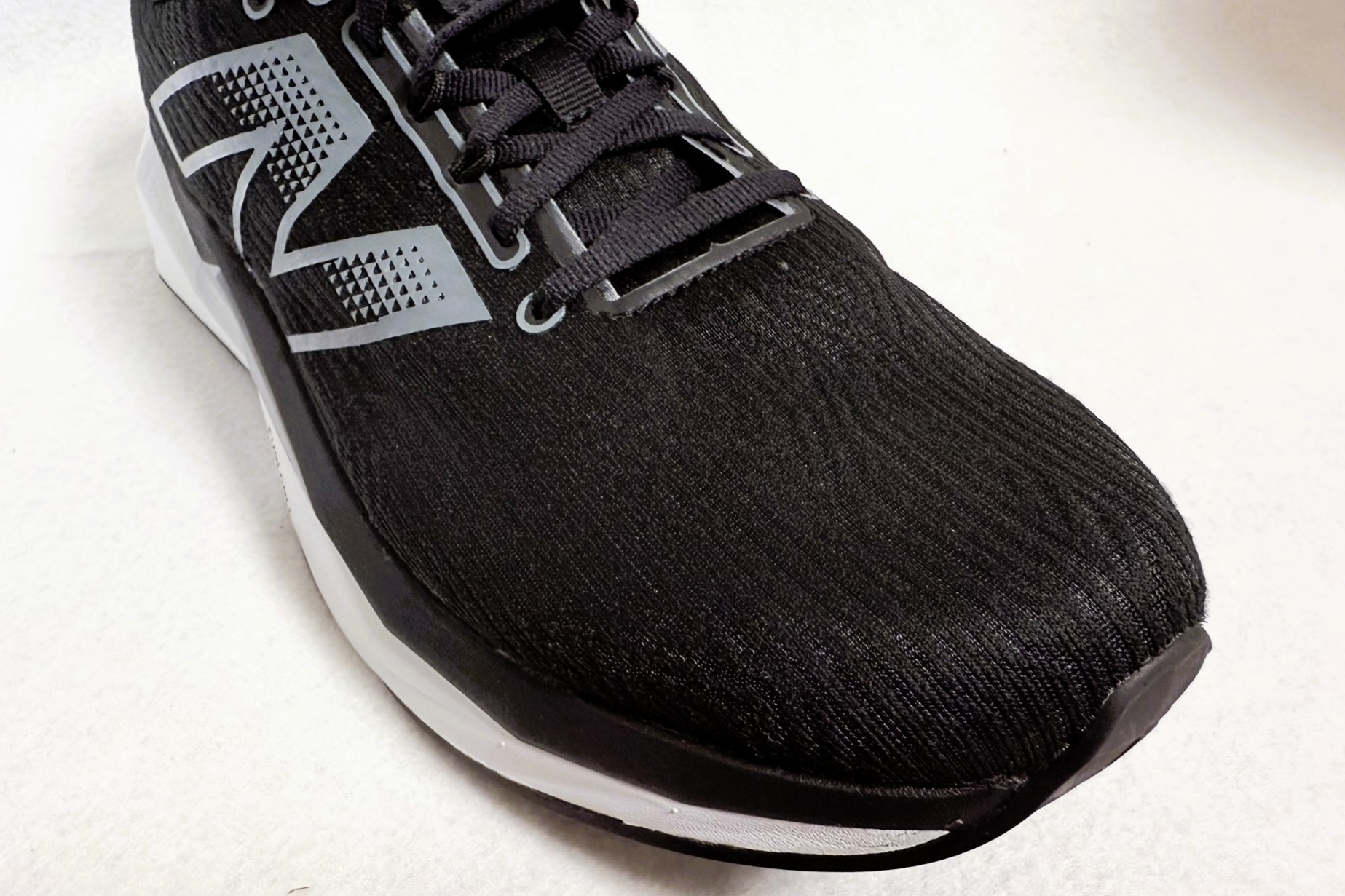 自費レビュー｜ニューバランス フューエルセル プロペル v5 走行感・サイズ感・重さは？ NB FuelCell Propel v5 | 旅 ...